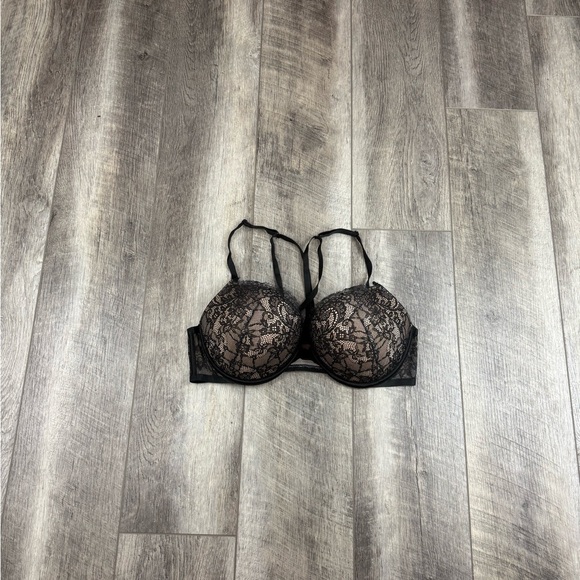 Victoria's Secret | Intimates & Sleepwear | 38c Vs Black Lace Bombshell ...